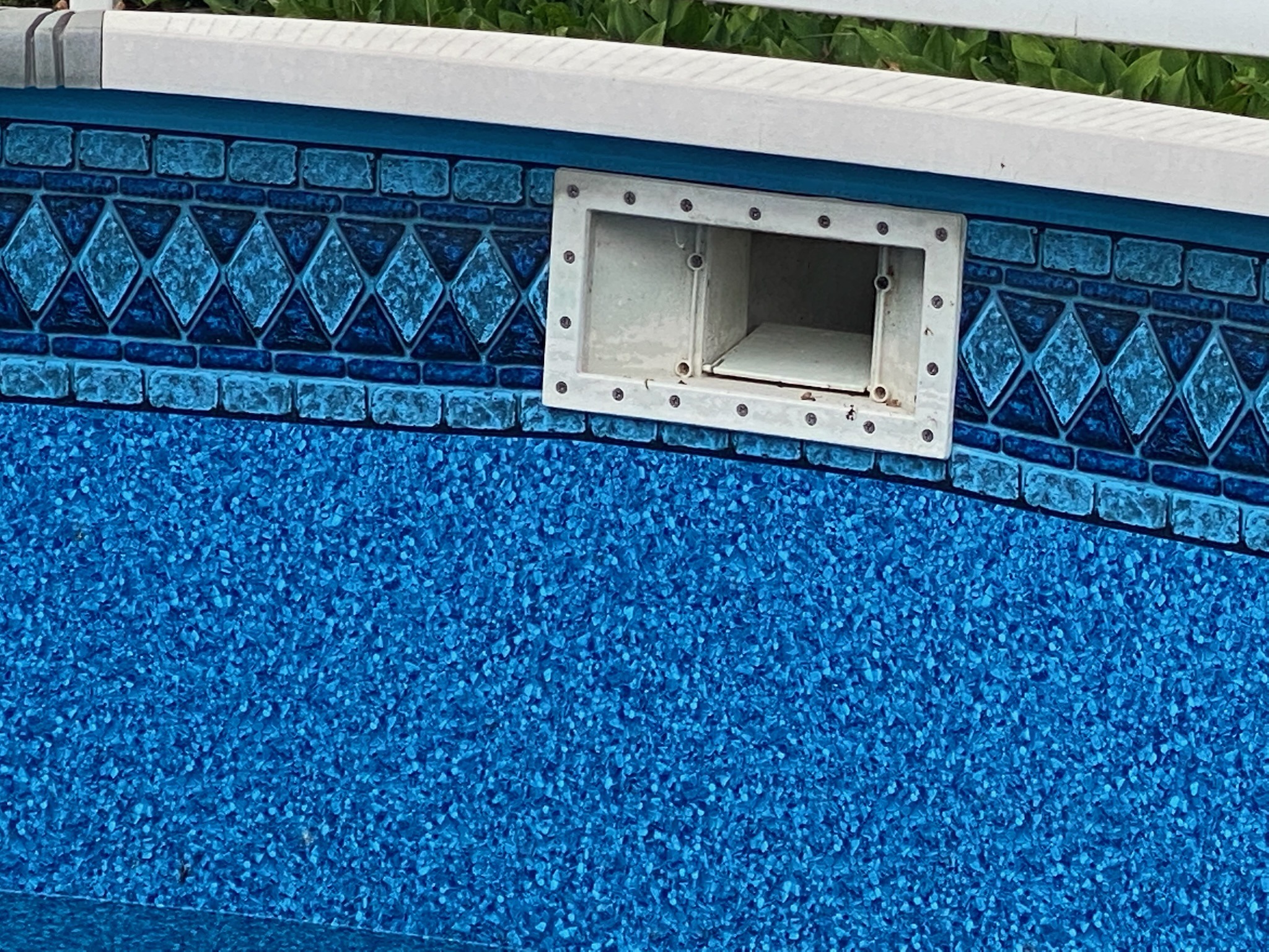 Pool Liners - Repair & Replacement | Reliable Pools, Inc
